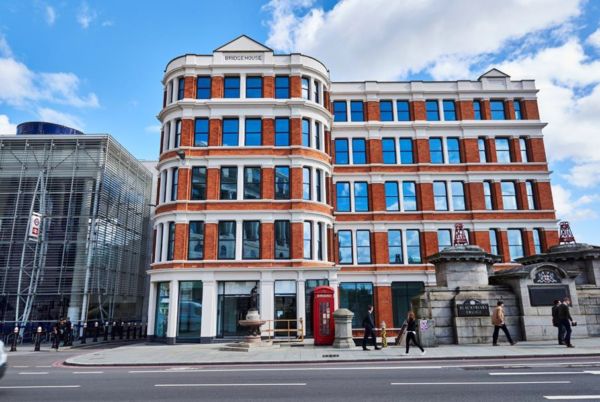 Serviced Offices Queen Victoria Street Blackfriars London EC4V | COS